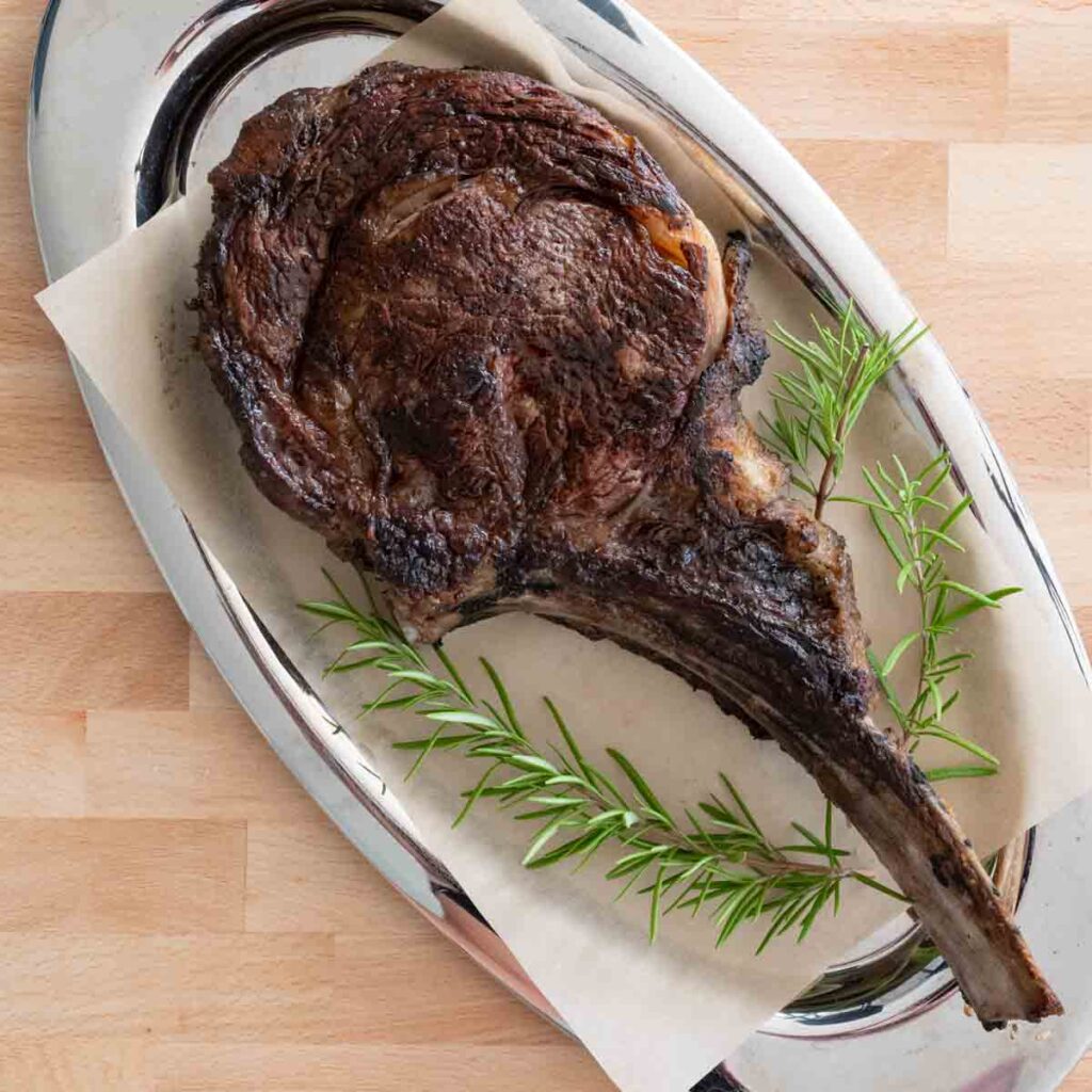 How to Cook a Tomahawk Steak (Perfect & Juicy!) - Worn Slap Out