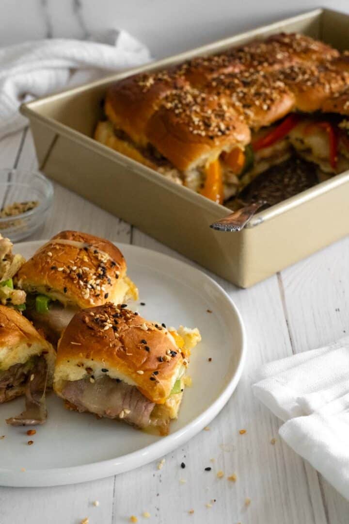 Roast Beef Sliders on Hawaiian Rolls | Worn Slap Out